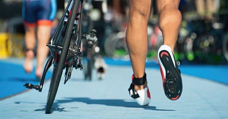 Swim to Bike Triathlon Transition : Ultimate Guide to T1